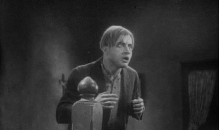 The Vampire Bat (1933) – Jiggy's Horror Corner